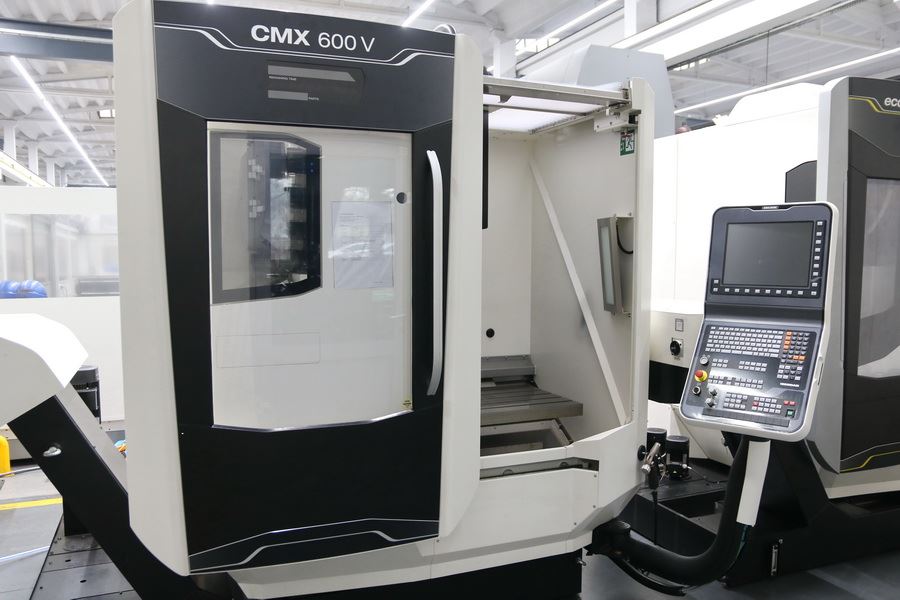 CNC Auction - DMG MORI - CMX 600 V #261A