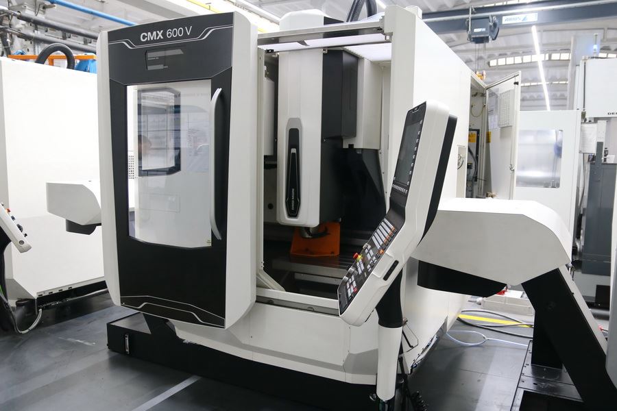 CNC Auction - DMG MORI - CMX 600 V #261A