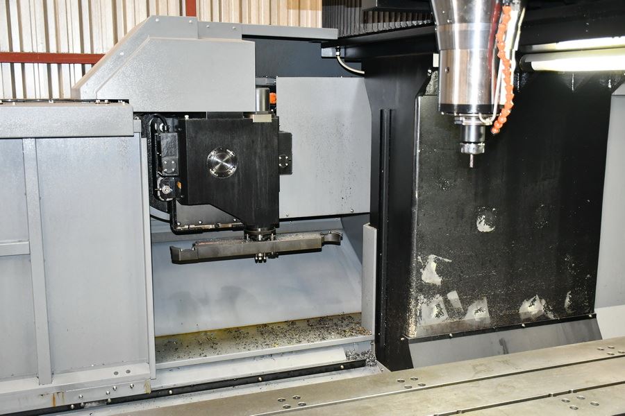 CNC Auction - HURCO - DCX 32 i